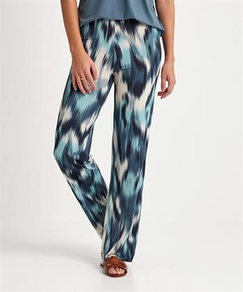 No Man's Land (2024): Neue Kollektion jetzt online! | BeOne